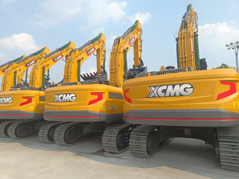 XCMG 37 ton excavator XE370G with Isuzu engine best price